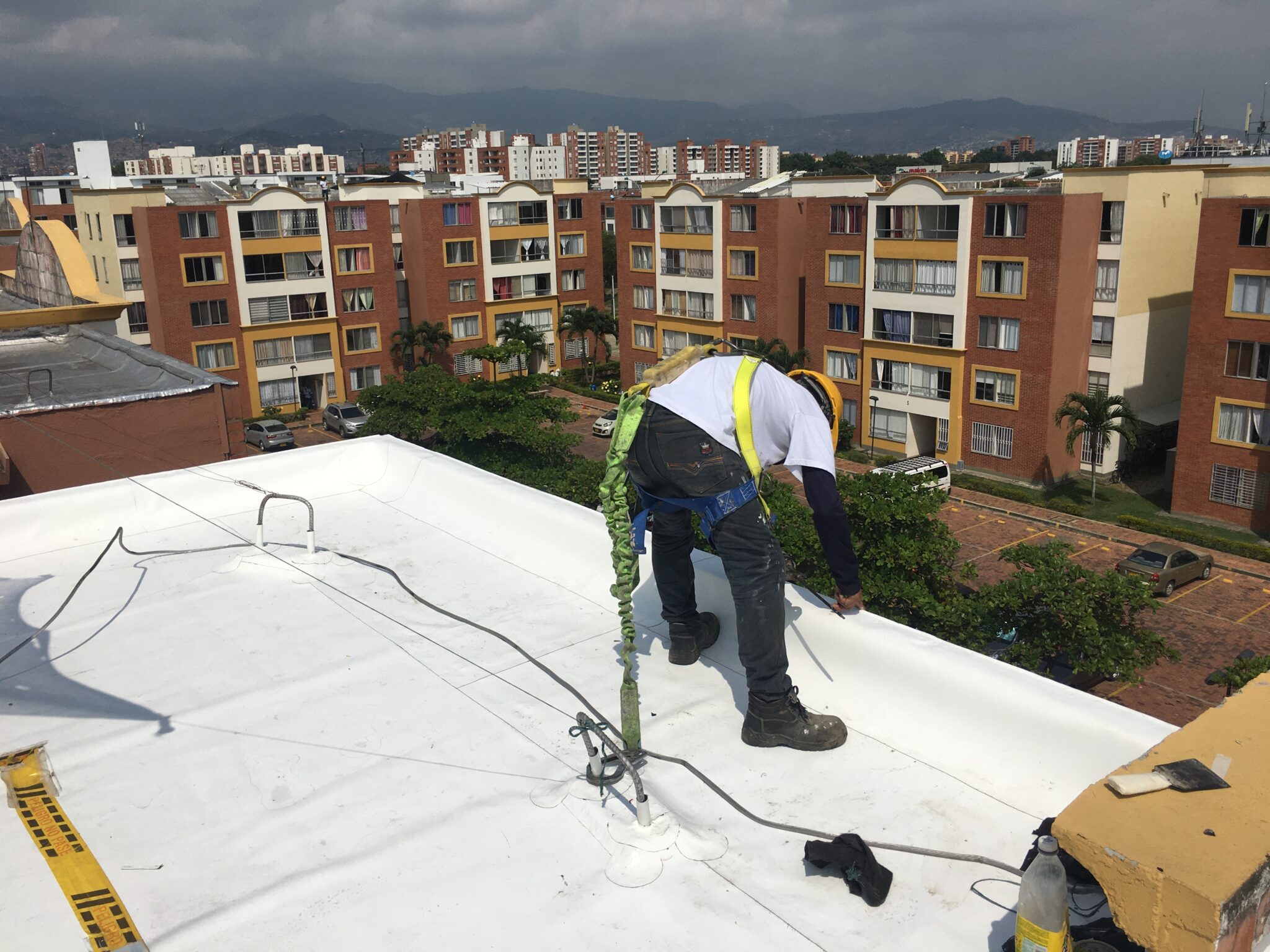 Impermeabilización de cubiertas con membranas de pvc. - Empresa de ...